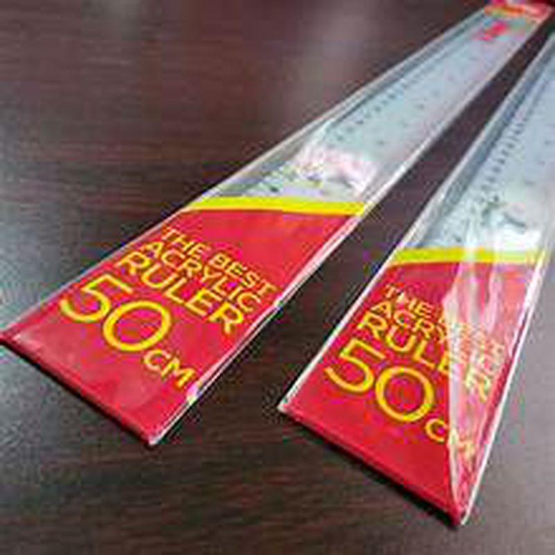 PENGGARIS PLASTIK 50CM BUTTERFLY