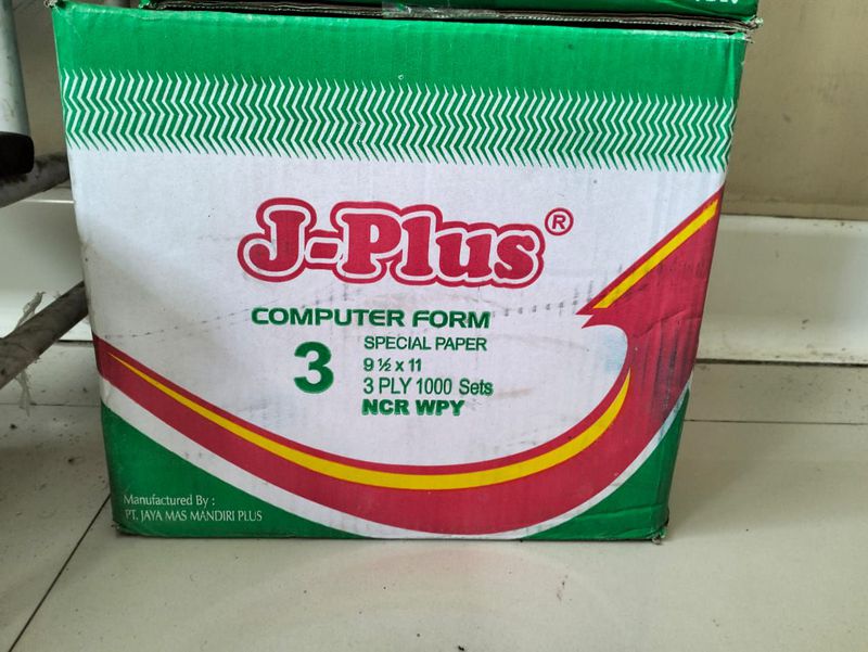 J Plus Continuous Form Kertas Komputer 3 Ply 9 1/2 x 11