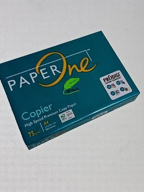 Kertas HVS Folio Uk.F4 75 gr isi 500 lembar