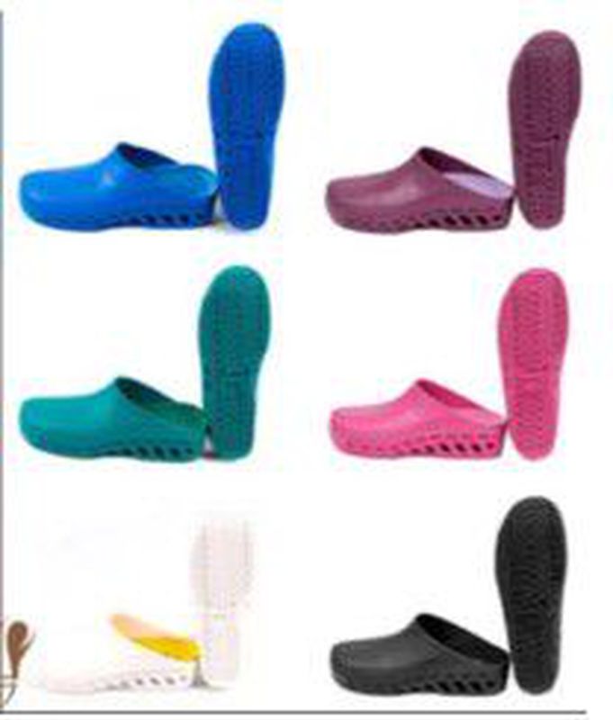 Sandal Karet khusus Laboratorium