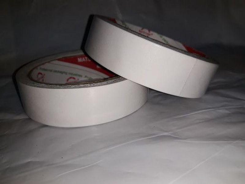 Double tape kertas