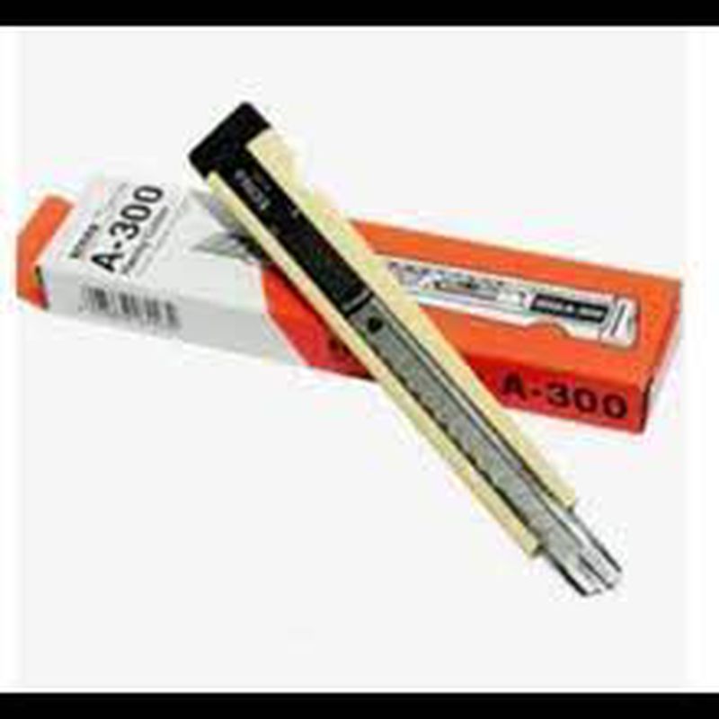 Cutter Kecil A. 300