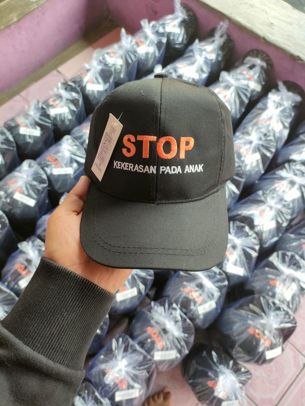 Topi Custom