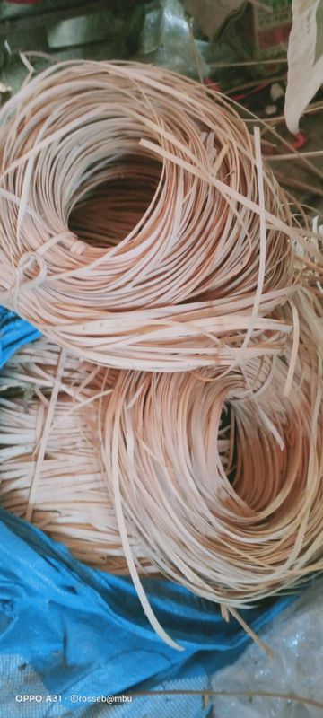 ROTAN TIPIS