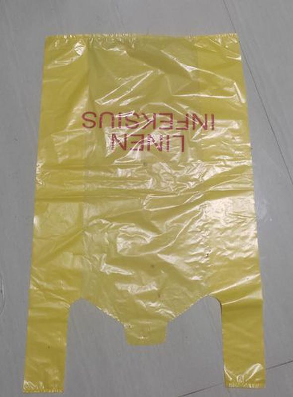 Plastik jumbo kuning ukuran 40cmx60cm belogo LINEN
