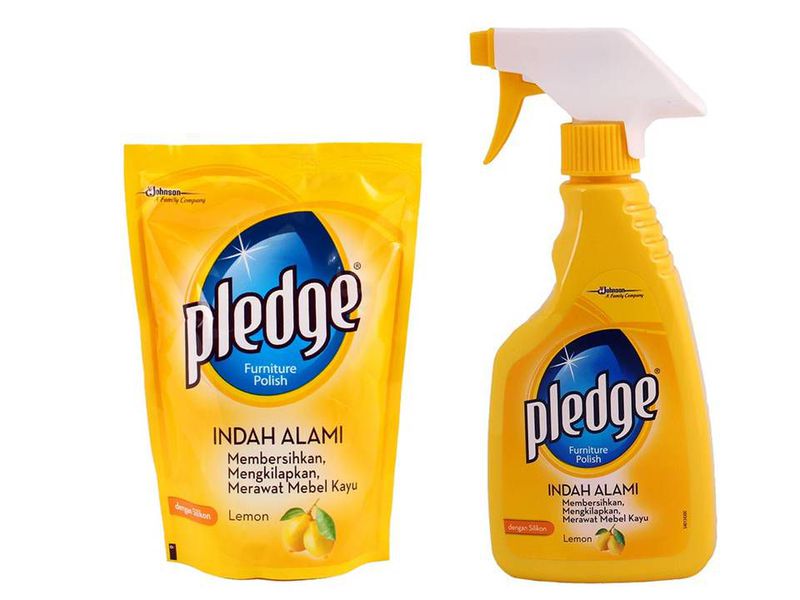 PLEDGE PEMBERSIH KAYU BOTOL/SPRAY