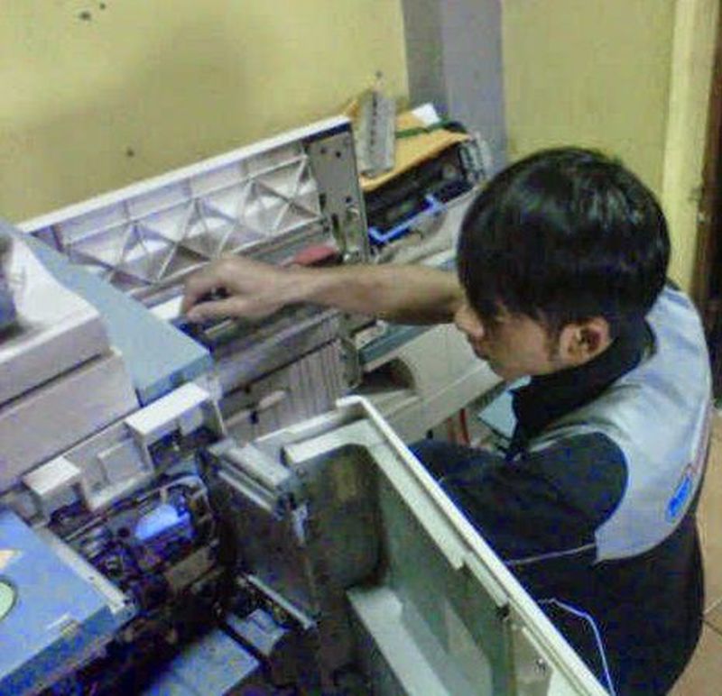 SERVICE MESIN FOTOCOPY