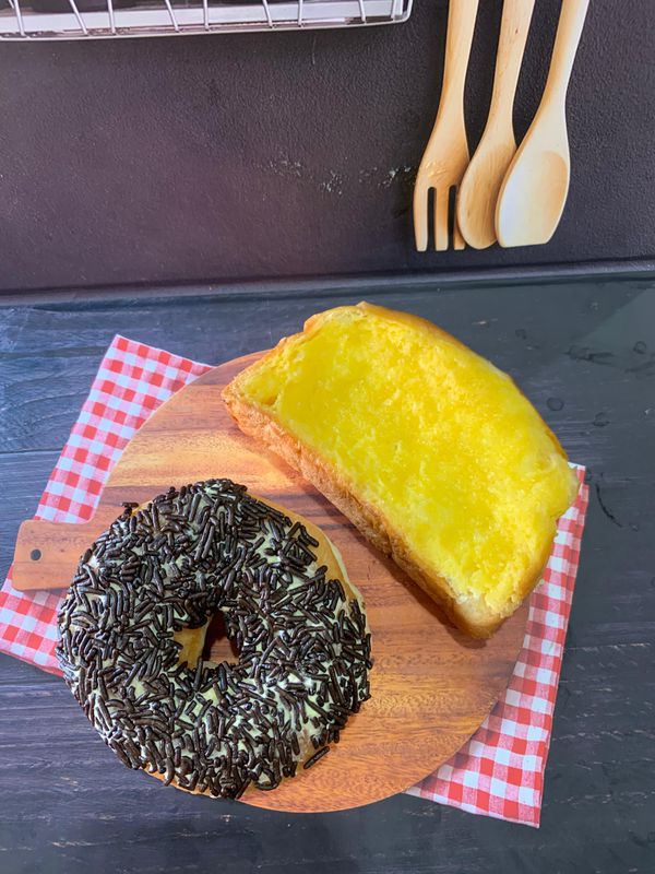 Snack roti isi 2 ekonomis