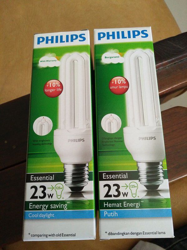 Lampu CFL Philips LED 23 Watt