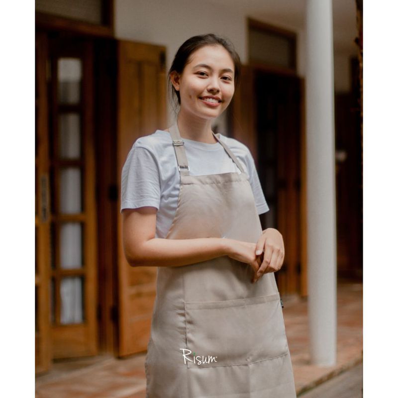 Risum Apron/Celemek Klasik - Hitam