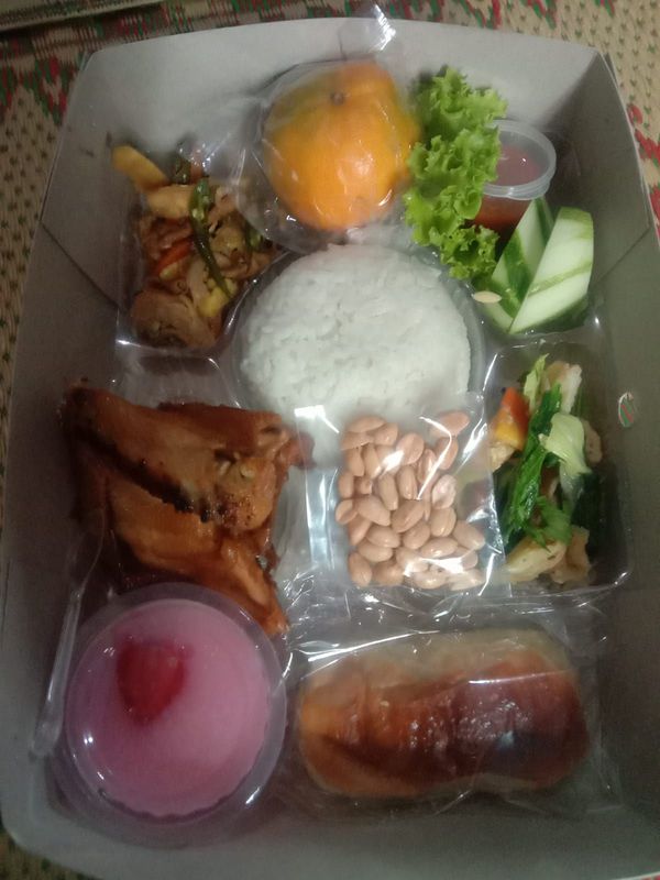 Nasi Box & Snack