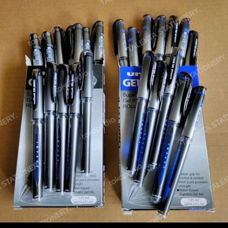 Ballpoint Gel Ink UM-153