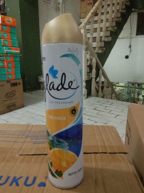 Glade pengharum ruangan semprot 350ml