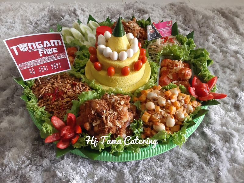 Tumpeng Besar