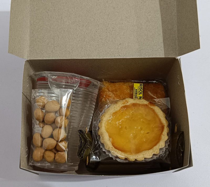 PAKET SNACK VARIAN 1