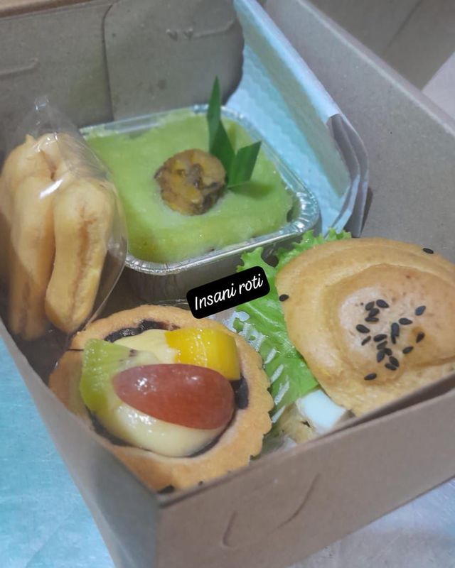 SNACK BOX