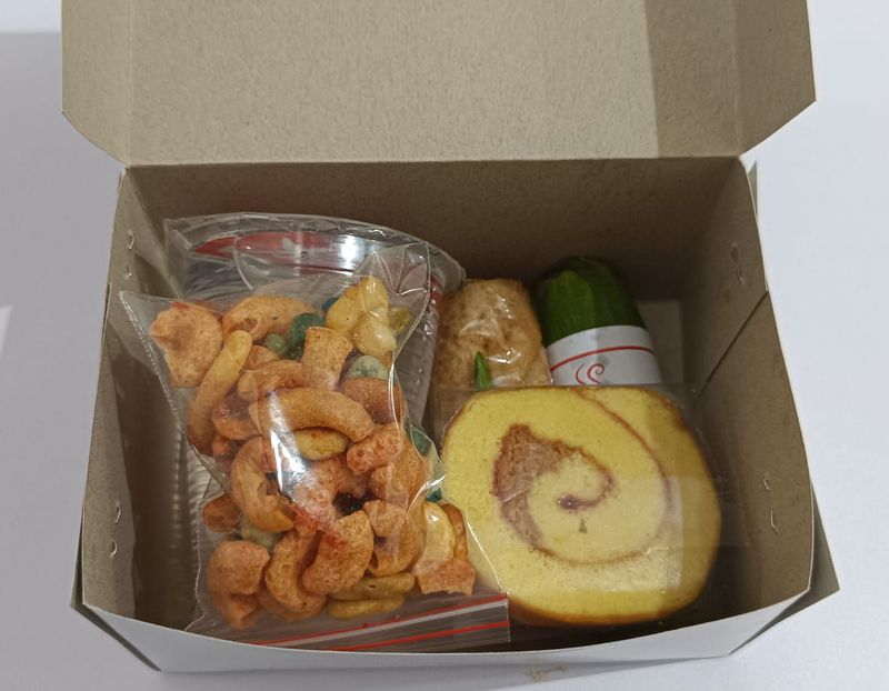 PAKET SNACK VARIAN 13