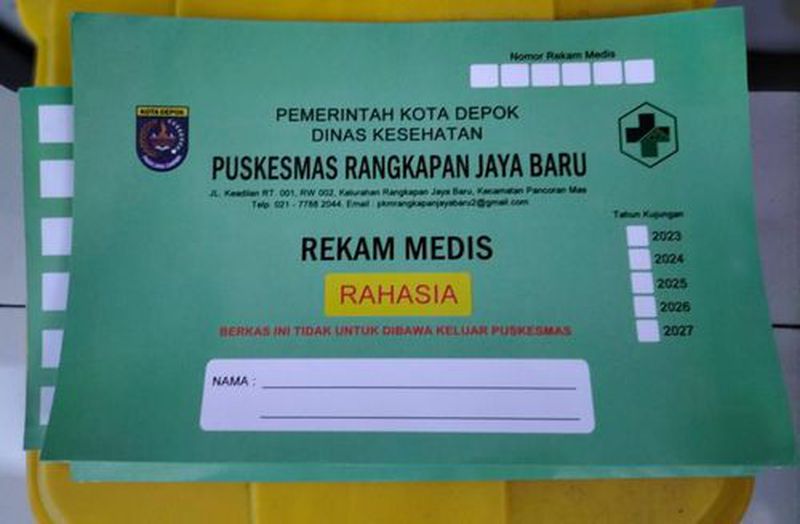 Map Rekam Medis Custom Bahan AP260 - Multicolor