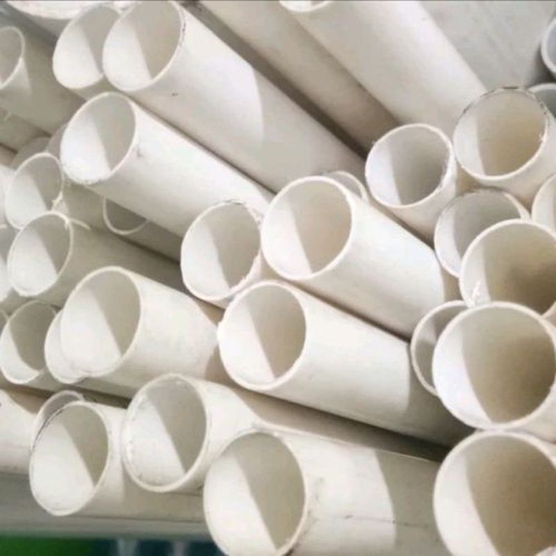Pipa PVC ukuran 1 1/2 inch