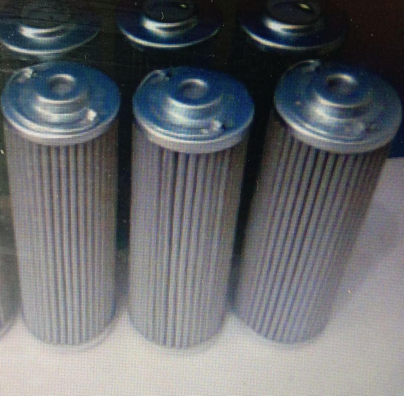 Filter Oli (Excavator)