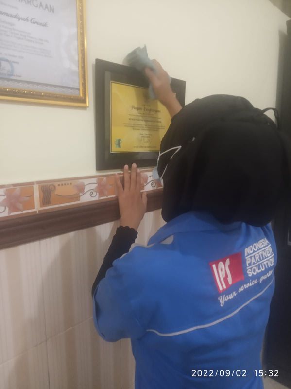 JASA CLEANING SERVICE 2 - 1
