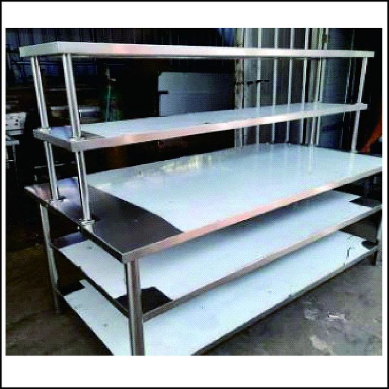 Meja Preparation and display