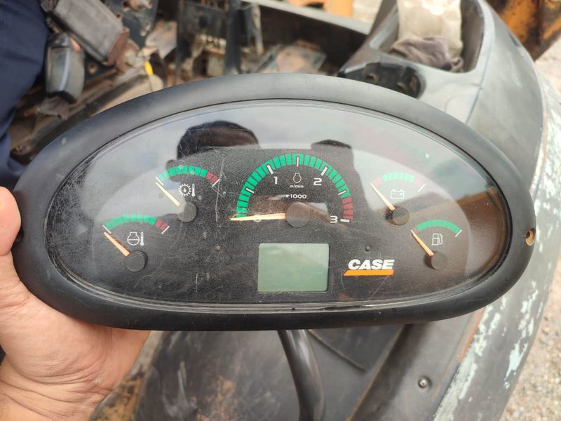 Display Control BACKHOE LOADER E