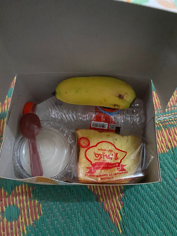 Snack Box Poklahsar Sari Lele
