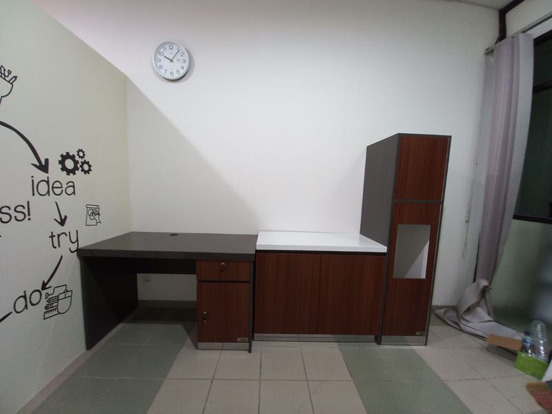 Meja Dispenser