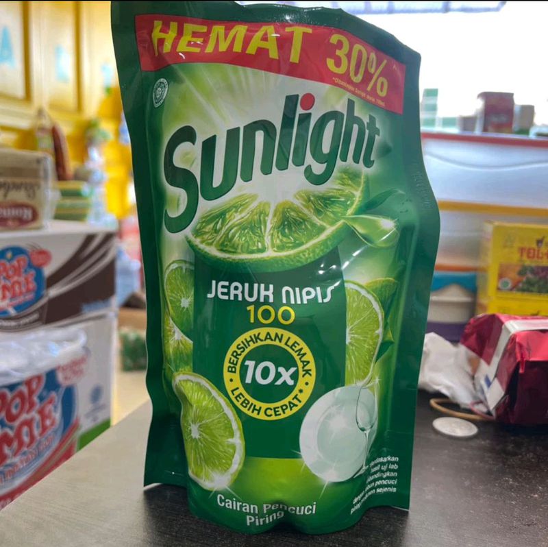 0Cairan Pencuci Piring Sunlight Jeruk Nipis Besar