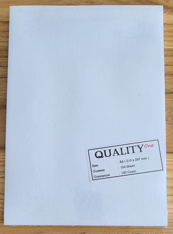 KERTAS COVER QUALITY ONE A4 PUTIH