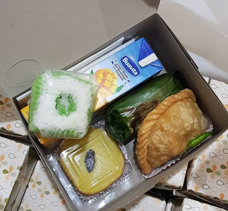 kue box