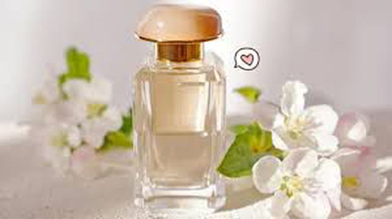 parfum minyak mawar
