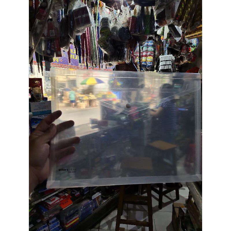 MAP PLASTIK KANCING INTER X BENING