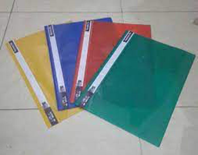 Map Plastik Bening Berlobang