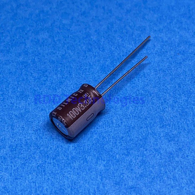 Capasitor 3,3 µF/100 V