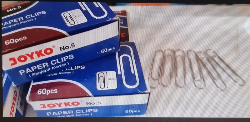 Paper Klip No 5