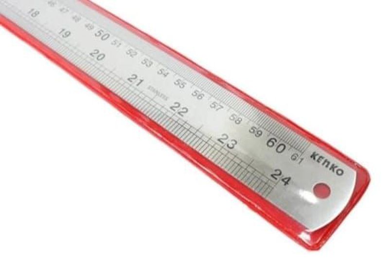 Penggaris besi Kenko 30 cm