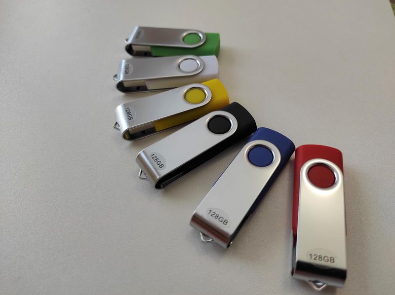 flash disk 128 gb
