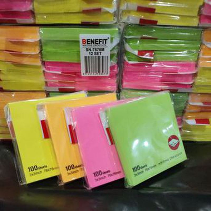 Post it ukuran 76*101mm