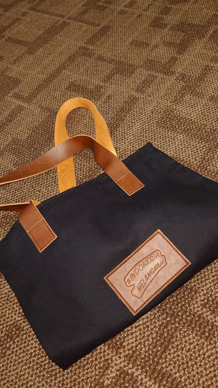 Paket Seminar Kit / Tas (bisa custom warna,tulisan,dll)