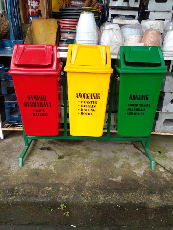 Tempat Sampah 3 Warna