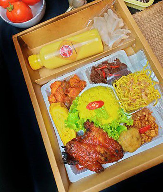 Paket Nasi Box B