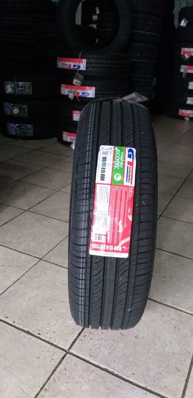 Ban Luar GT Champiro Ecotec 205/65 R15