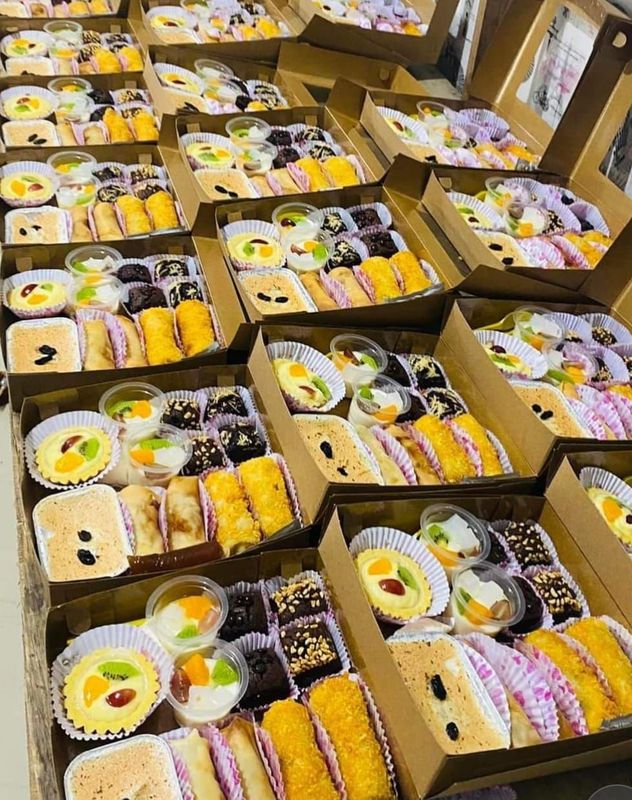 KUE KOTAK / SNACK BOX