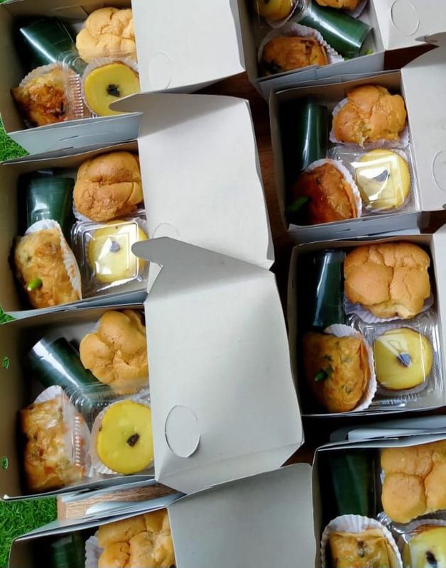 Paket Kue Box A