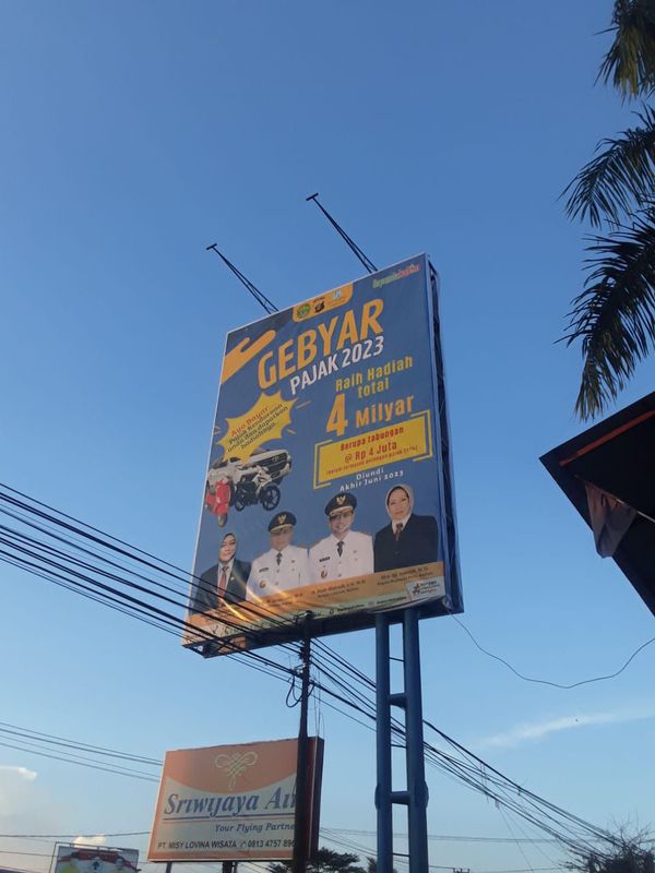 Papan Reklame / Baliho