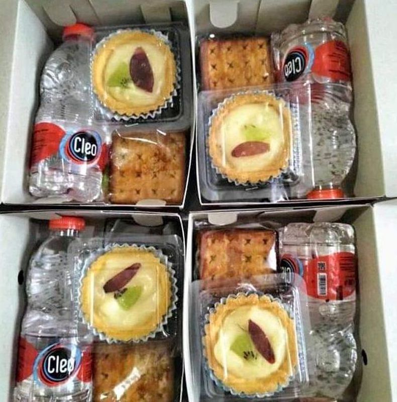 Paket Minum dan Snack