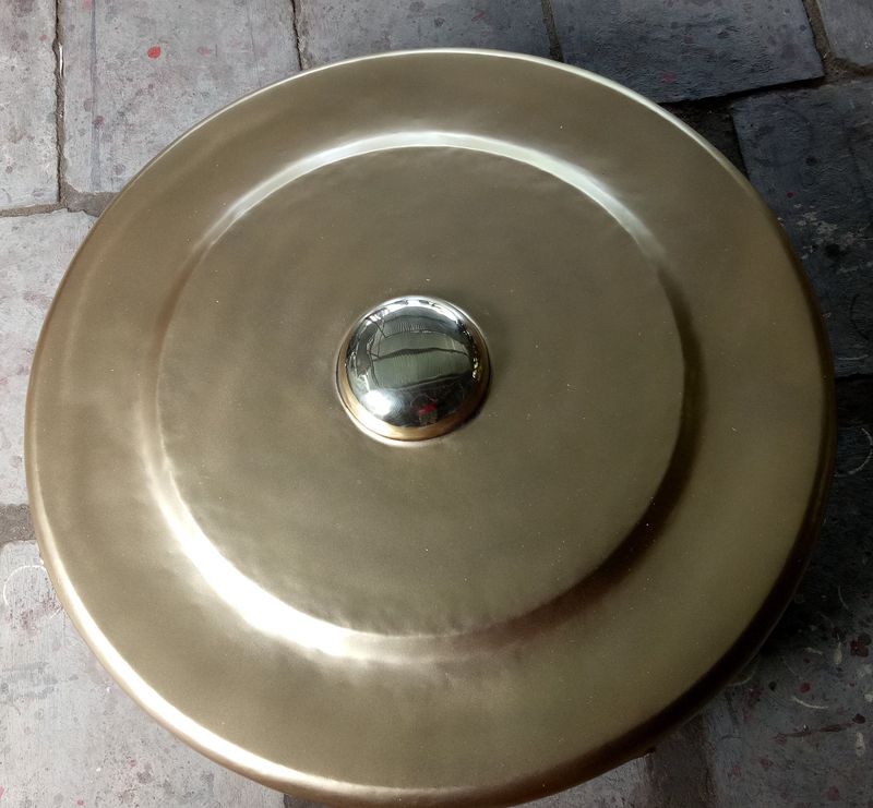 SUWUKAN BESI - PELOG