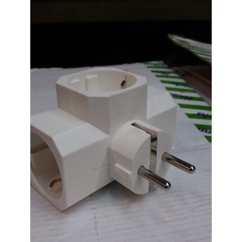 Stop Kontak T Arde BROCO Persegi / Steker T ARDE Colokan